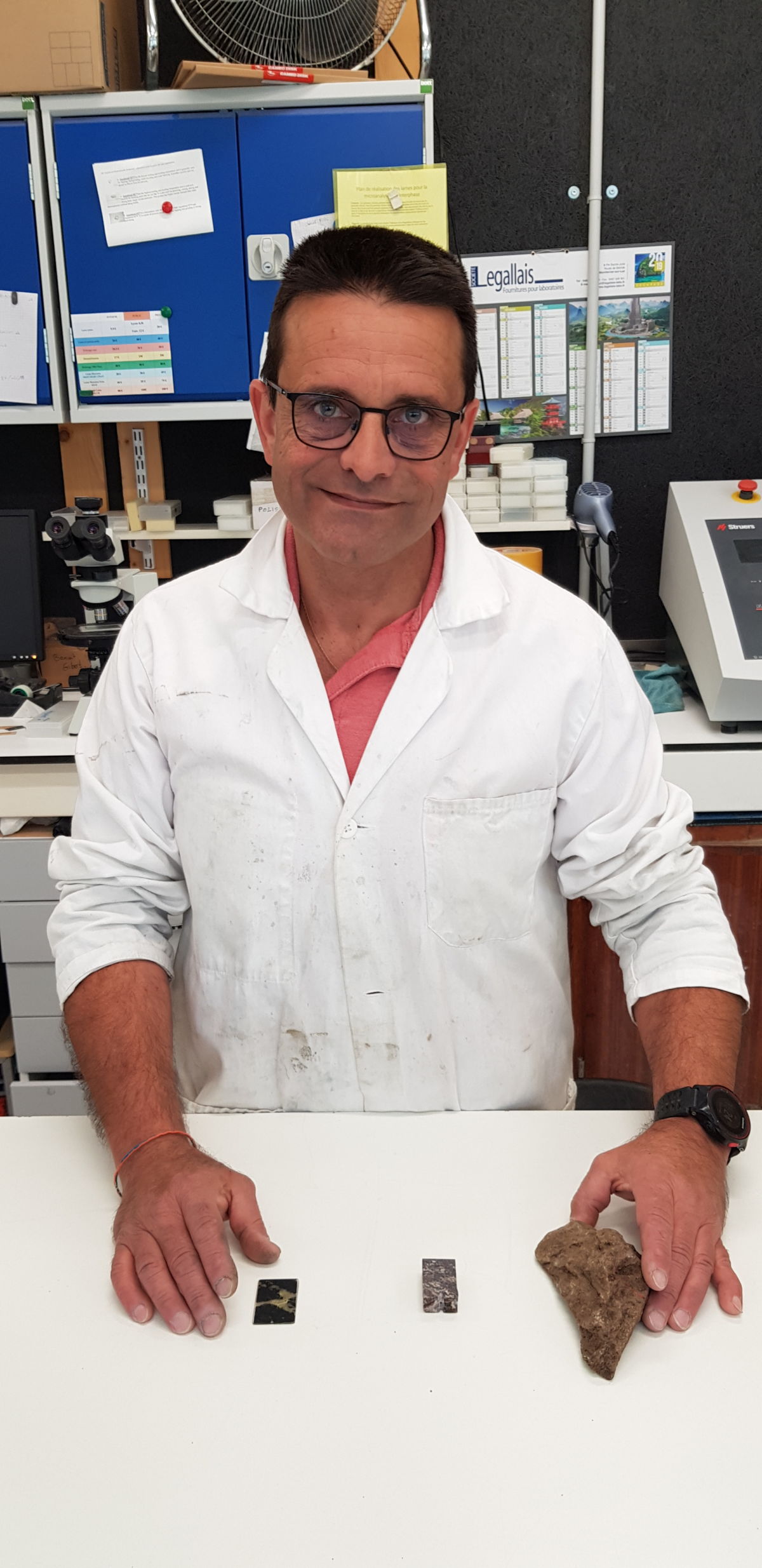 Christophe NEVADO : Cristal collectif du CNRS - Faculté des sciences